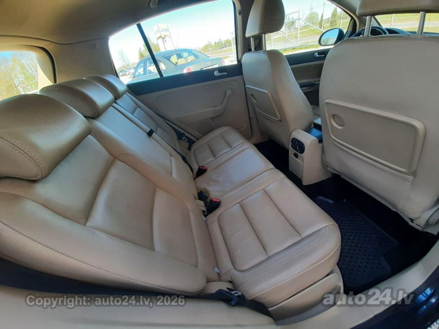 Volkswagen Golf Plus 2006 Tartu, ar dzinēja tilpumu 2.00 L un nobraukumu 201 tūkst. km par 3800 €, foto 20 vietnē AUTOMOTO.COM.LV