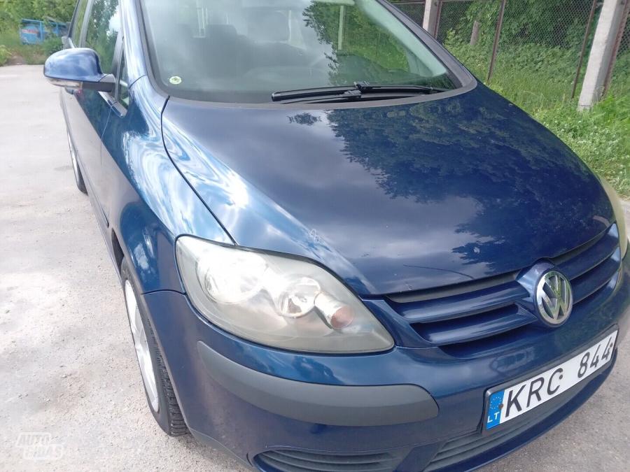 Volkswagen Golf Plus 2006 in Siauliai, with an engine capacity of 1.90 L and mileage of 290 thousand km for 1480 €, photo 9 on AUTOMOTO.COM.LV