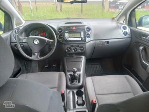 Volkswagen Golf Plus 2006 in Siauliai, with an engine capacity of 1.90 L and mileage of 290 thousand km for 1480 €, photo 12 on AUTOMOTO.COM.LV