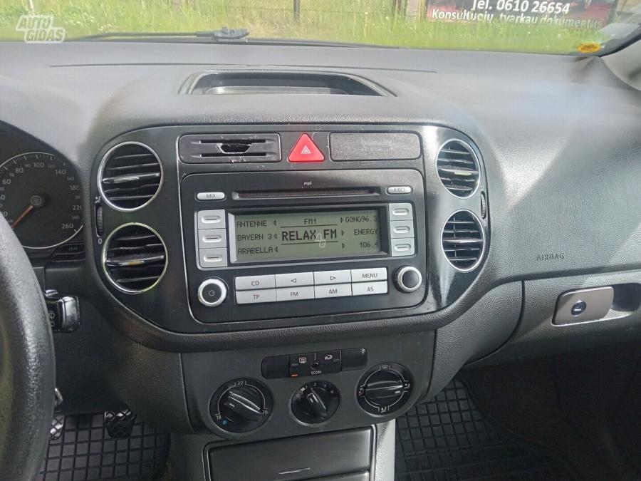 Volkswagen Golf Plus 2006 in Siauliai, with an engine capacity of 1.90 L and mileage of 290 thousand km for 1480 €, photo 15 on AUTOMOTO.COM.LV