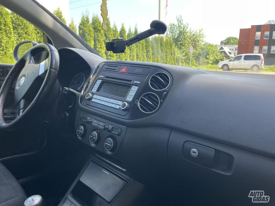 Volkswagen Golf Plus 2006 Kauņa, ar dzinēja tilpumu 1.90 L un nobraukumu 302 tūkst. km par 1750 €, foto 12 vietnē AUTOMOTO.COM.LV