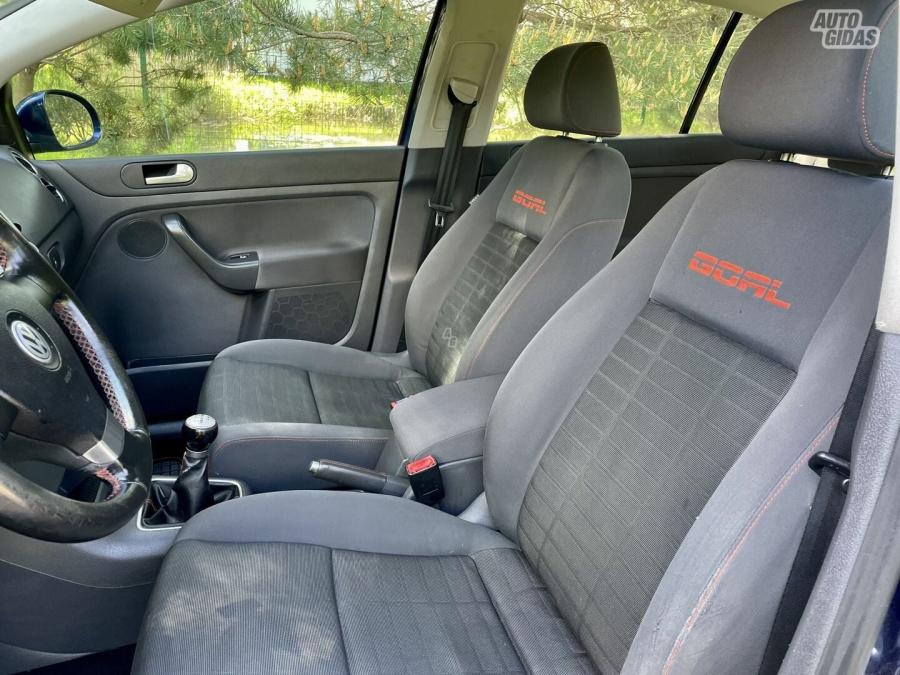Volkswagen Golf Plus 2006 Kauņa, ar dzinēja tilpumu 1.90 L un nobraukumu 302 tūkst. km par 1750 €, foto 18 vietnē AUTOMOTO.COM.LV
