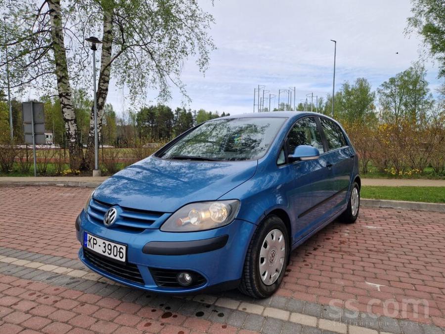 Volkswagen Golf Plus 2006 Rīga, ar dzinēja tilpumu 1.60 L un nobraukumu 255 tūkst. km par 1100 €, foto 1 vietnē AUTOMOTO.COM.LV