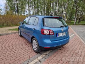 Volkswagen Golf Plus 2006 Rīga, ar dzinēja tilpumu 1.60 L un nobraukumu 255 tūkst. km par 1100 €, foto 4 vietnē AUTOMOTO.COM.LV