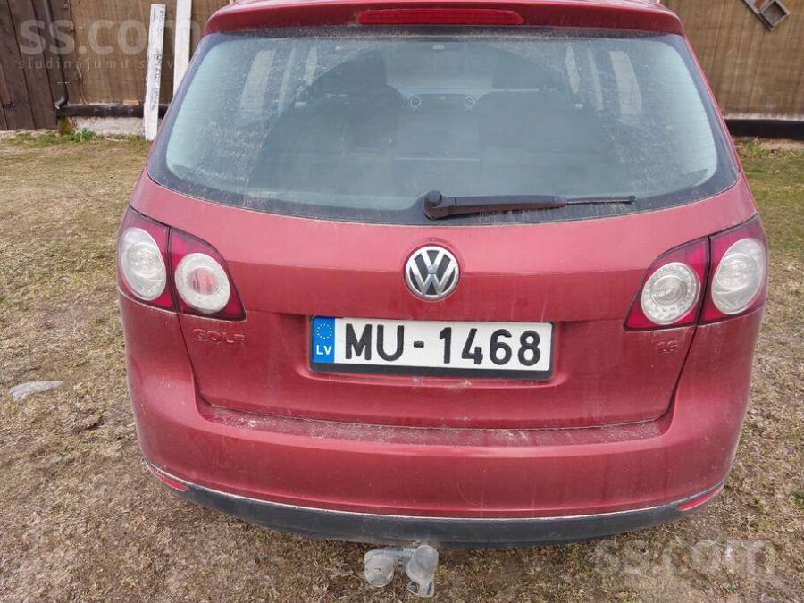 Volkswagen Golf Plus 2006 in Riga, with an engine capacity of 1.60 L and mileage of 306 thousand km for 1700 €, photo 7 on AUTOMOTO.COM.LV