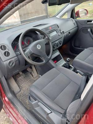 Volkswagen Golf Plus 2006 in Riga, with an engine capacity of 1.60 L and mileage of 306 thousand km for 1700 €, photo 14 on AUTOMOTO.COM.LV