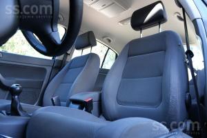 Volkswagen Golf Plus 2006 Rīga, ar dzinēja tilpumu 1.90 L un nobraukumu 250 tūkst. km par 3390 €, foto 8 vietnē AUTOMOTO.COM.LV
