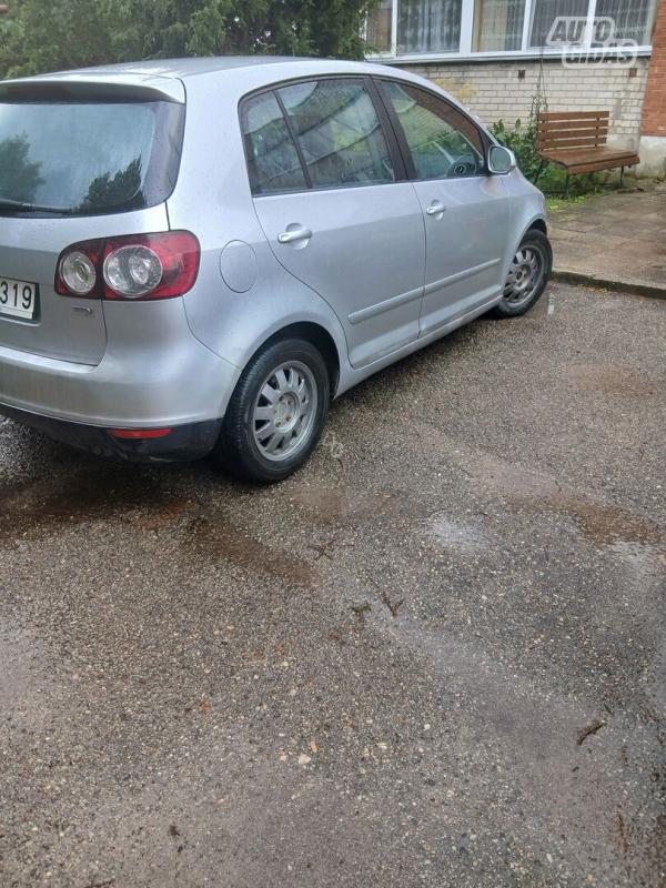 Volkswagen Golf Plus 2006 in Kaunas, with an engine capacity of 1.90 L and mileage of 340 thousand km for 1250 €, photo 5 on AUTOMOTO.COM.LV