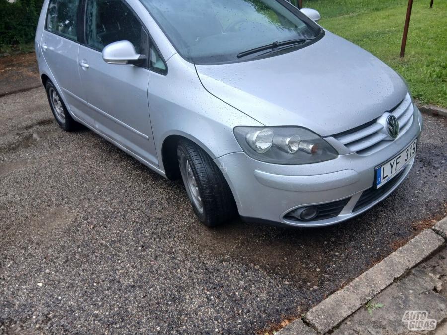 Volkswagen Golf Plus 2006 Kauņa, ar dzinēja tilpumu 1.90 L un nobraukumu 340 tūkst. km par 1250 €, foto 4 vietnē AUTOMOTO.COM.LV