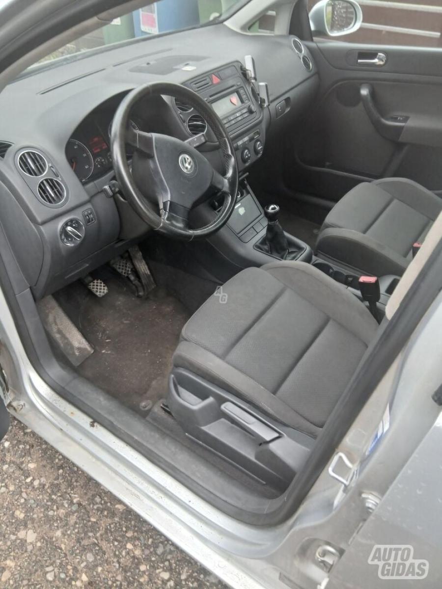Volkswagen Golf Plus 2006 Kauņa, ar dzinēja tilpumu 1.90 L un nobraukumu 340 tūkst. km par 1250 €, foto 5 vietnē AUTOMOTO.COM.LV