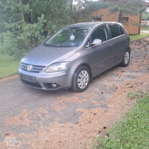 Volkswagen Golf Plus 2006 Marijampole, ar dzinēja tilpumu 1.90 L un nobraukumu 279 tūkst. km par 2450 €, foto  vietnē AUTOMOTO.COM.LV