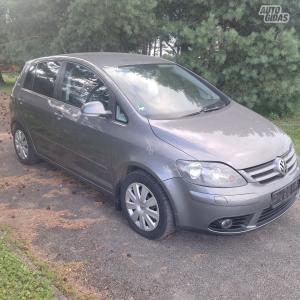 Volkswagen Golf Plus 2006 Marijampole, ar dzinēja tilpumu 1.90 L un nobraukumu 279 tūkst. km par 2450 €, foto 4 vietnē AUTOMOTO.COM.LV