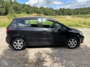 Volkswagen Golf Plus 2006 in Visaginas, with an engine capacity of 1.60 L and mileage of 229 thousand km for 2650 €, photo  on AUTOMOTO.COM.LV