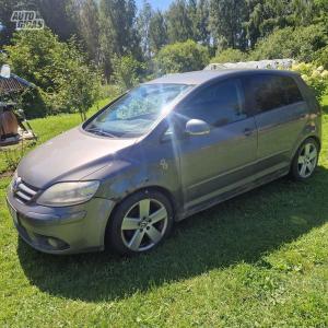 Volkswagen Golf Plus 2006 Viļņa, ar dzinēja tilpumu 2.00 L un nobraukumu 355 tūkst. km par 800 €, foto 3 vietnē AUTOMOTO.COM.LV