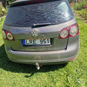 Volkswagen Golf Plus 2006 Viļņa, ar dzinēja tilpumu 2.00 L un nobraukumu 355 tūkst. km par 800 €, foto 5 vietnē AUTOMOTO.COM.LV