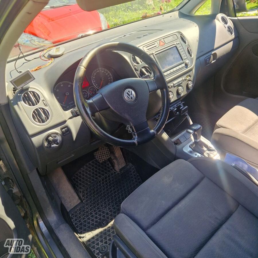 Volkswagen Golf Plus 2006 Viļņa, ar dzinēja tilpumu 2.00 L un nobraukumu 355 tūkst. km par 800 €, foto 7 vietnē AUTOMOTO.COM.LV