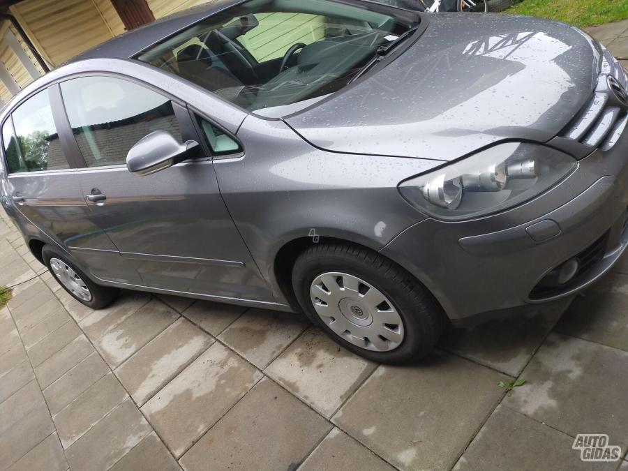 Volkswagen Golf Plus 2006 Biržai, ar dzinēja tilpumu 1.60 L un nobraukumu 131 tūkst. km par 2499 €, foto 5 vietnē AUTOMOTO.COM.LV