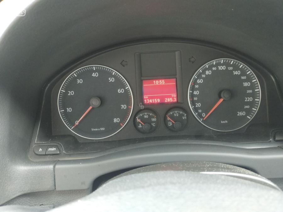 Volkswagen Golf Plus 2006 Biržai, ar dzinēja tilpumu 1.60 L un nobraukumu 131 tūkst. km par 2499 €, foto 10 vietnē AUTOMOTO.COM.LV