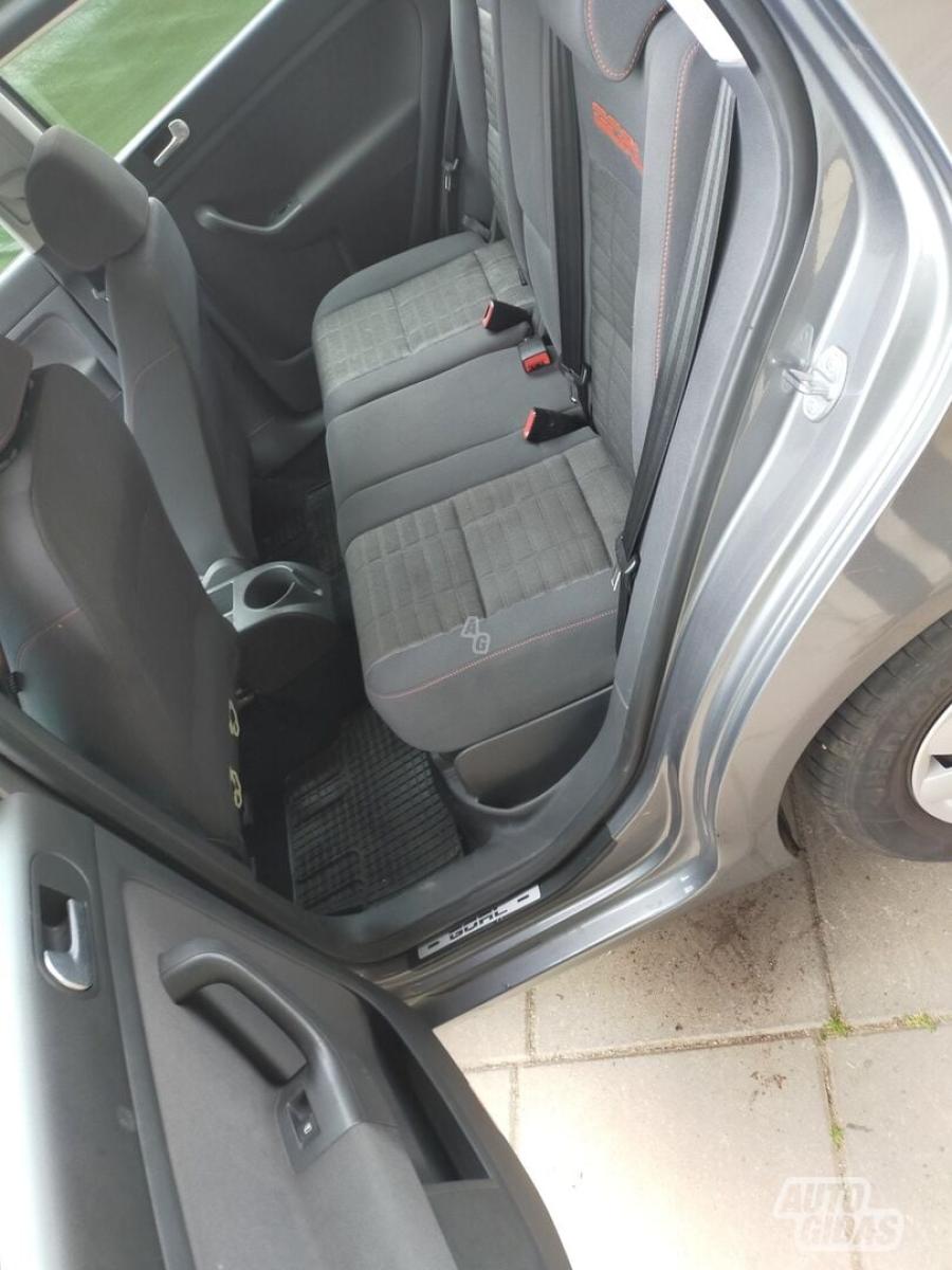 Volkswagen Golf Plus 2006 Biržai, ar dzinēja tilpumu 1.60 L un nobraukumu 131 tūkst. km par 2499 €, foto 11 vietnē AUTOMOTO.COM.LV