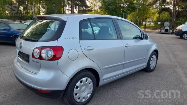 Volkswagen Golf Plus 2007 in Riga, with an engine capacity of 1.60 L and mileage of 232 thousand km for 4999 €, photo 5 on AUTOMOTO.COM.LV