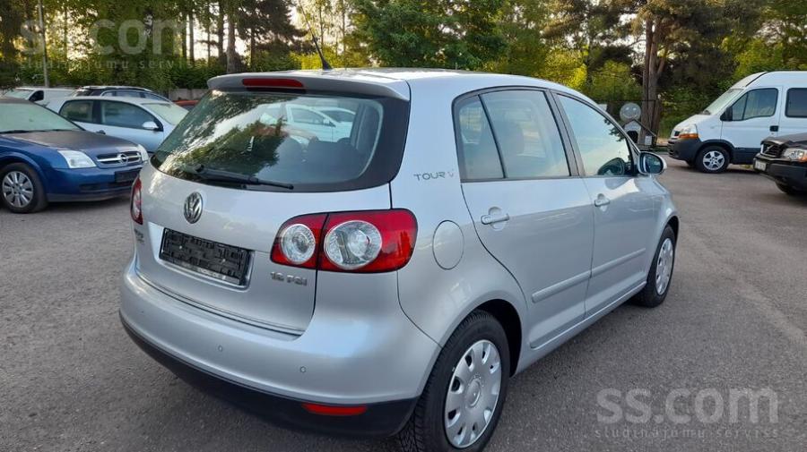 Volkswagen Golf Plus 2007 in Riga, with an engine capacity of 1.60 L and mileage of 232 thousand km for 4999 €, photo 6 on AUTOMOTO.COM.LV