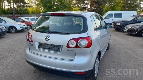 Volkswagen Golf Plus 2007 in Riga, with an engine capacity of 1.60 L and mileage of 232 thousand km for 4999 €, photo 7 on AUTOMOTO.COM.LV