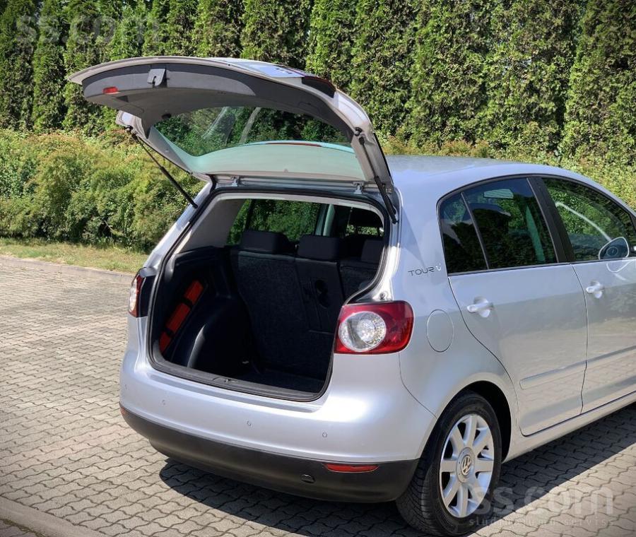 Volkswagen Golf Plus 2007 in Jelgava, with an engine capacity of 1.90 L and mileage of 290 thousand km for 6990 €, photo 10 on AUTOMOTO.COM.LV