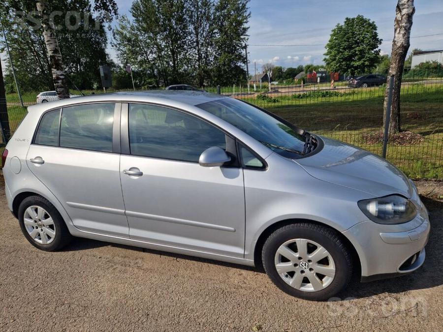 Volkswagen Golf Plus 2007 in Jekabpils, with an engine capacity of 1.90 L and mileage of 211 thousand km for 3900 €, photo 6 on AUTOMOTO.COM.LV