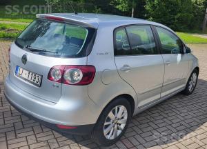 Volkswagen Golf Plus 2007 Rīga, ar dzinēja tilpumu 1.90 L un nobraukumu 246 tūkst. km par 3300 €, foto 3 vietnē AUTOMOTO.COM.LV