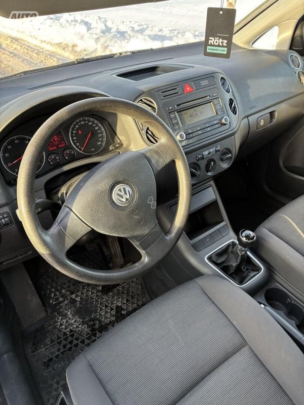 Volkswagen Golf Plus 2007 in Kretinga, with an engine capacity of 1.60 L and mileage of 200 thousand km for 1650 €, photo 6 on AUTOMOTO.COM.LV