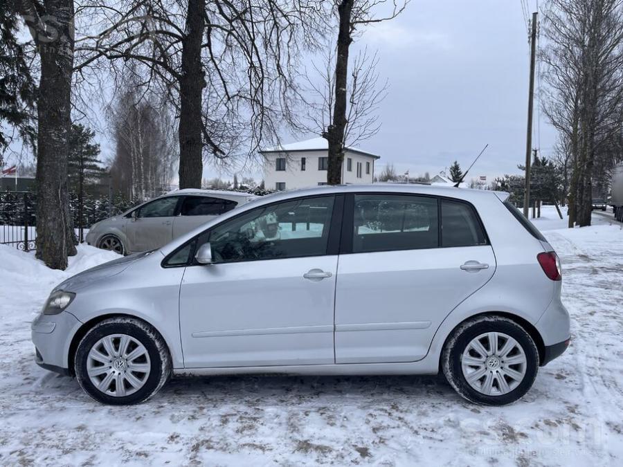 Volkswagen Golf Plus 2007 in Riga, with an engine capacity of 1.60 L and mileage of 168 thousand km for 3390 €, photo 2 on AUTOMOTO.COM.LV