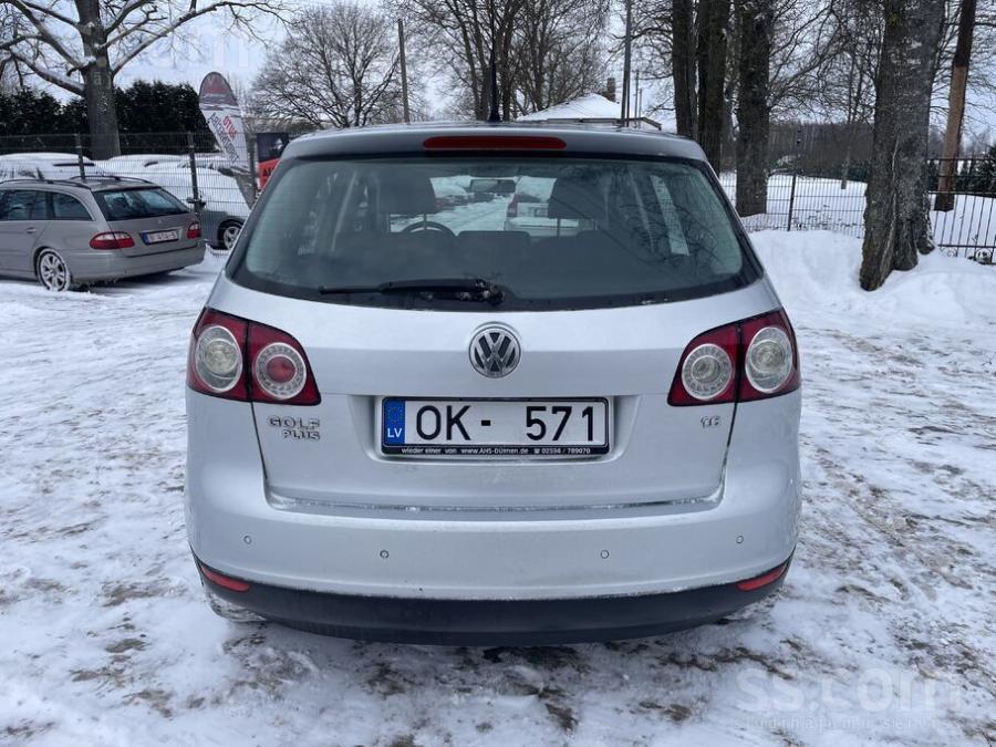 Volkswagen Golf Plus 2007 in Riga, with an engine capacity of 1.60 L and mileage of 168 thousand km for 3390 €, photo 4 on AUTOMOTO.COM.LV