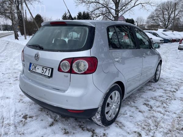 Volkswagen Golf Plus 2007 in Riga, with an engine capacity of 1.60 L and mileage of 168 thousand km for 3390 €, photo 5 on AUTOMOTO.COM.LV