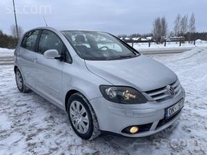 Volkswagen Golf Plus 2007 in Riga, with an engine capacity of 1.60 L and mileage of 168 thousand km for 3390 €, photo 7 on AUTOMOTO.COM.LV