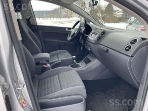 Volkswagen Golf Plus 2007 in Riga, with an engine capacity of 1.60 L and mileage of 168 thousand km for 3390 €, photo 16 on AUTOMOTO.COM.LV