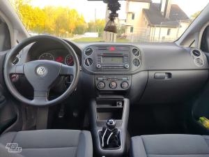 Volkswagen Golf Plus 2007 in Ukmerge, with an engine capacity of 1.90 L and mileage of 194 thousand km for 2200 €, photo 7 on AUTOMOTO.COM.LV