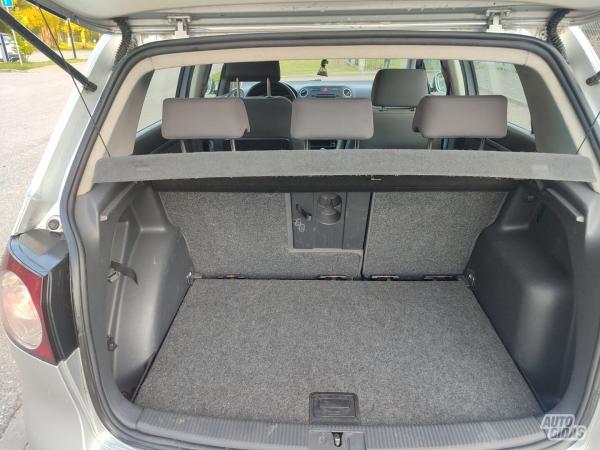 Volkswagen Golf Plus 2007 in Ukmerge, with an engine capacity of 1.90 L and mileage of 194 thousand km for 2200 €, photo 10 on AUTOMOTO.COM.LV