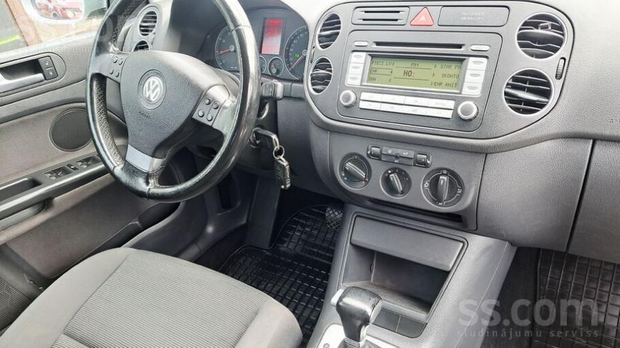 Volkswagen Golf Plus 2007 in Riga, with an engine capacity of 1.40 L and mileage of 203 thousand km for 1900 €, photo 13 on AUTOMOTO.COM.LV