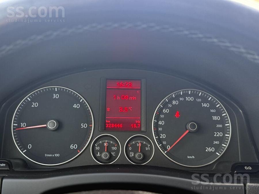 Фольксваген Гольф Плюс 2007 в Лудза, объемом двигателя 1.90 л и пробегом 328 тыс. км за 3690 €, фото 17 на AUTOMOTO.COM.LV