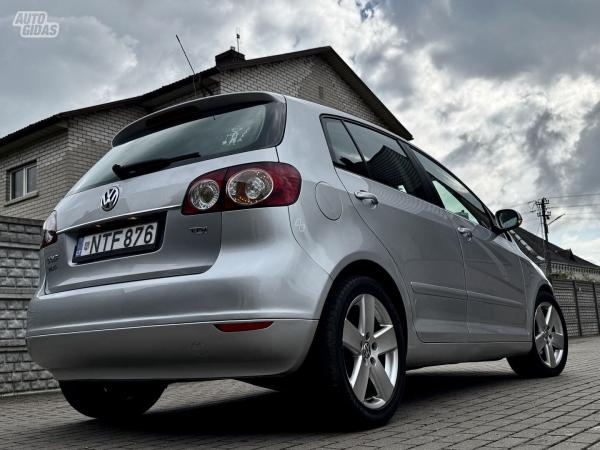 Volkswagen Golf Plus 2007 in Kaunas, with an engine capacity of 1.90 L and mileage of 340 thousand km for 2999 €, photo 7 on AUTOMOTO.COM.LV