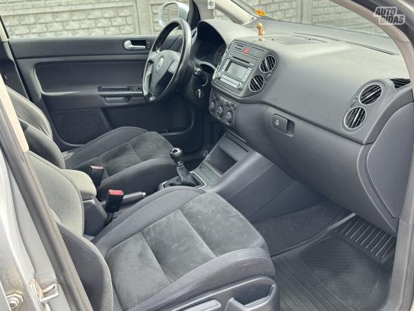 Volkswagen Golf Plus 2007 in Kaunas, with an engine capacity of 1.90 L and mileage of 340 thousand km for 2999 €, photo 9 on AUTOMOTO.COM.LV