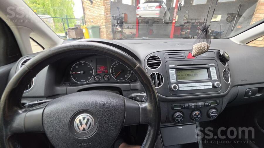 Volkswagen Golf Plus 2007 Jelgava, ar dzinēja tilpumu 1.90 L un nobraukumu 304 tūkst. km par 1750 €, foto 15 vietnē AUTOMOTO.COM.LV