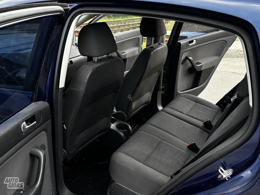 Volkswagen Golf Plus 2007 in Vilnius, with an engine capacity of 2.00 L and mileage of 423 thousand km for 1650 €, photo 9 on AUTOMOTO.COM.LV