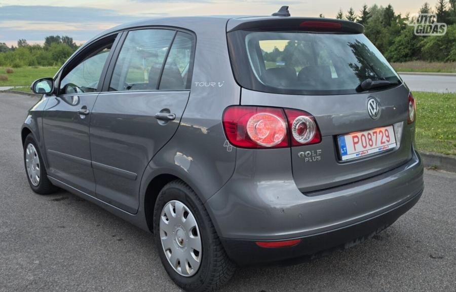 Volkswagen Golf Plus 2007 Biržai, ar dzinēja tilpumu 1.90 L un nobraukumu 219 tūkst. km par 2450 €, foto 3 vietnē AUTOMOTO.COM.LV