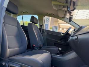 Volkswagen Golf Plus 2007 in Kaunas, with an engine capacity of 1.90 L and mileage of 260 thousand km for 3000 €, photo 7 on AUTOMOTO.COM.LV