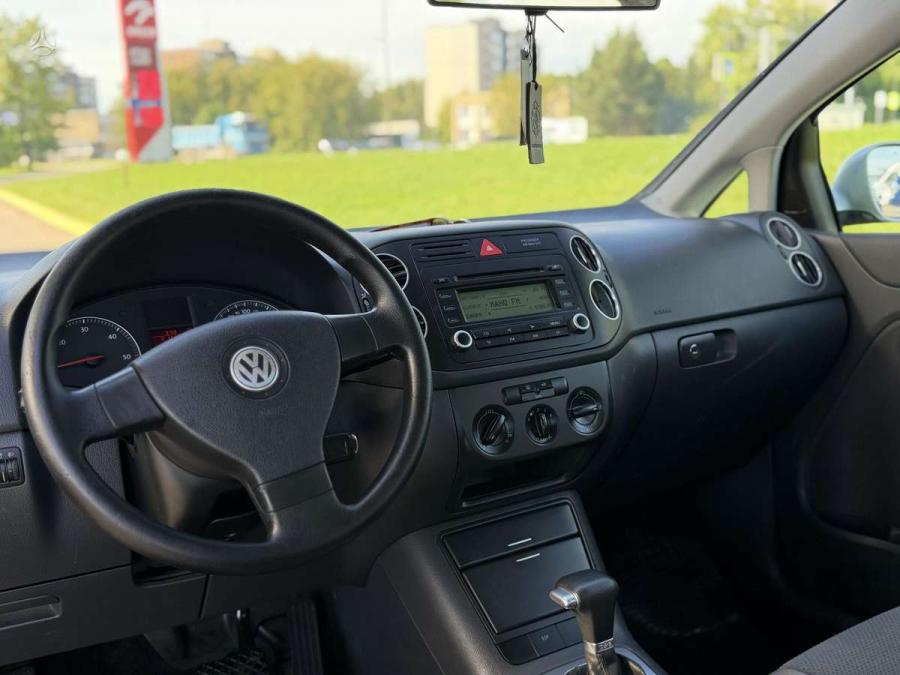 Volkswagen Golf Plus 2007 in Kaunas, with an engine capacity of 1.90 L and mileage of 260 thousand km for 3000 €, photo 9 on AUTOMOTO.COM.LV