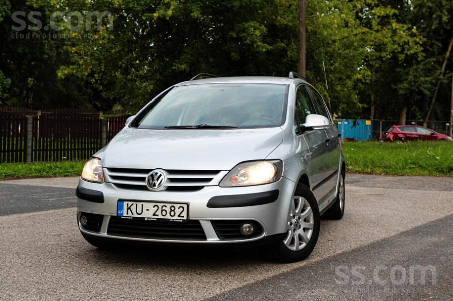 Volkswagen Golf Plus 2008 in Riga, with an engine capacity of 1.90 L and mileage of 304 thousand km for 1750 €, photo 1 on AUTOMOTO.COM.LV