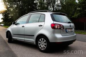 Volkswagen Golf Plus 2008 in Riga, with an engine capacity of 1.90 L and mileage of 304 thousand km for 1750 €, photo 8 on AUTOMOTO.COM.LV