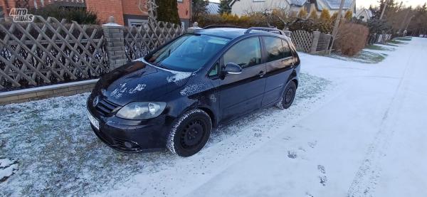 Volkswagen Golf Plus 2008 in Vilnius, with an engine capacity of 1.90 L and mileage of 330 thousand km for 1600 €, photo 1 on AUTOMOTO.COM.LV