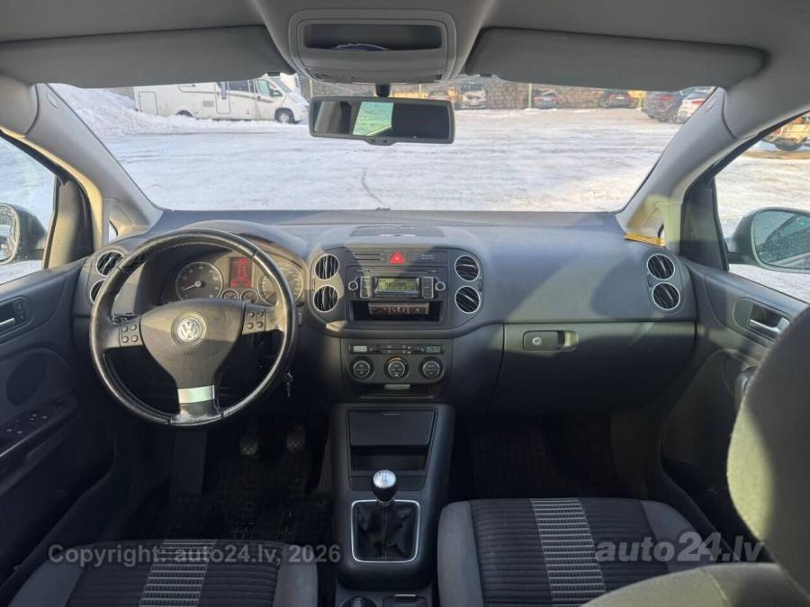 Volkswagen Golf Plus 2008 Narva, ar dzinēja tilpumu 1.60 L un nobraukumu 96 tūkst. km par 2450 €, foto 6 vietnē AUTOMOTO.COM.LV
